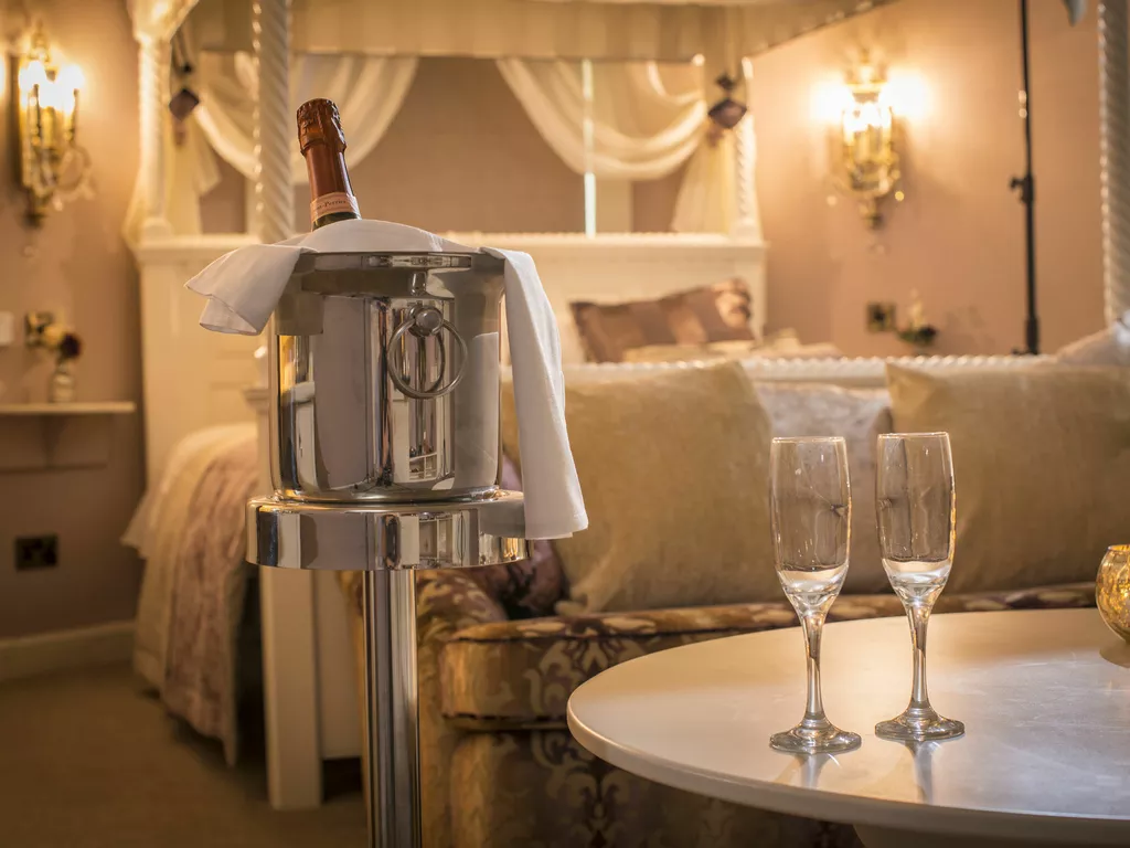 Whirlwind Wedding Package | Hatherley Manor Hotel & Spa